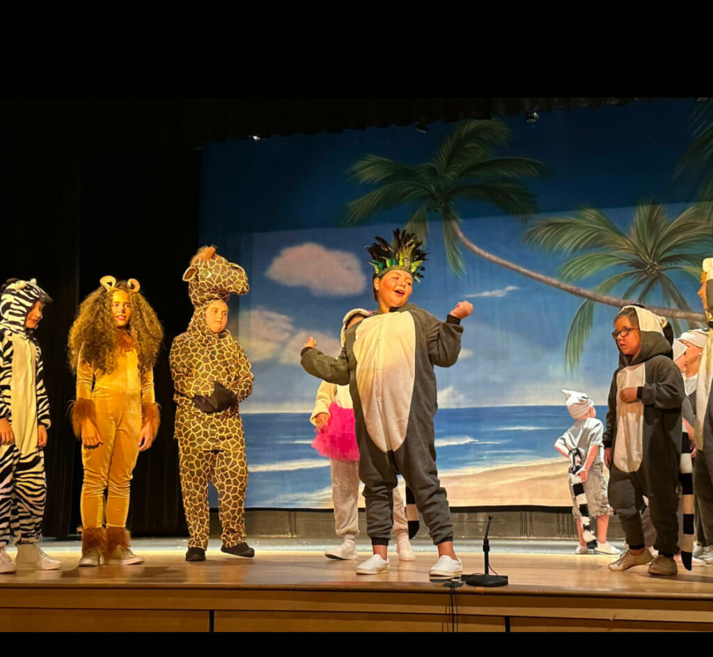 Madagascar A Musical Adventure - Anderson Anderdaughter Children’s Theatre